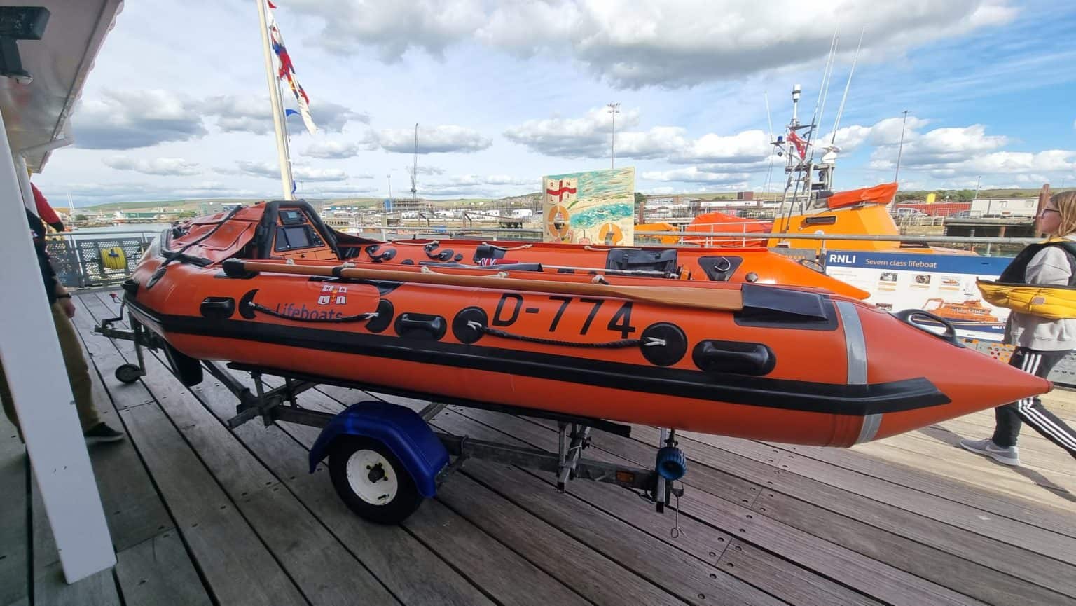 Newhaven RNLI are recruiting crew for both the new Inshore Lifeboat and ...
